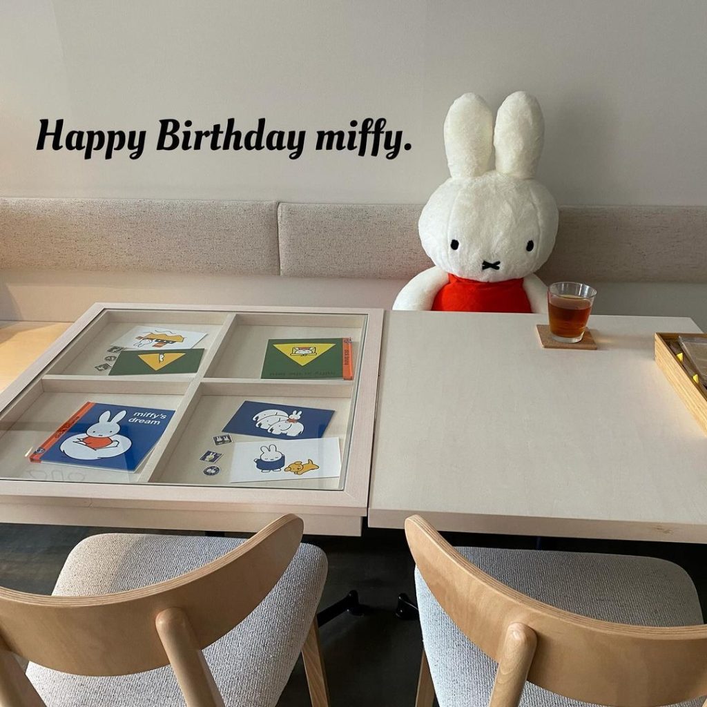 Dick Bruna TABLE（ディック・ブルーナ テーブル）